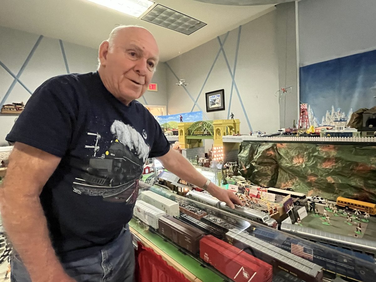 Train Gang railroad display opens Thursday - Observer-Reporter